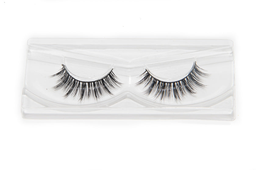 How Do You Stack Your Mink Lashes? – Neetu Josh Beauty